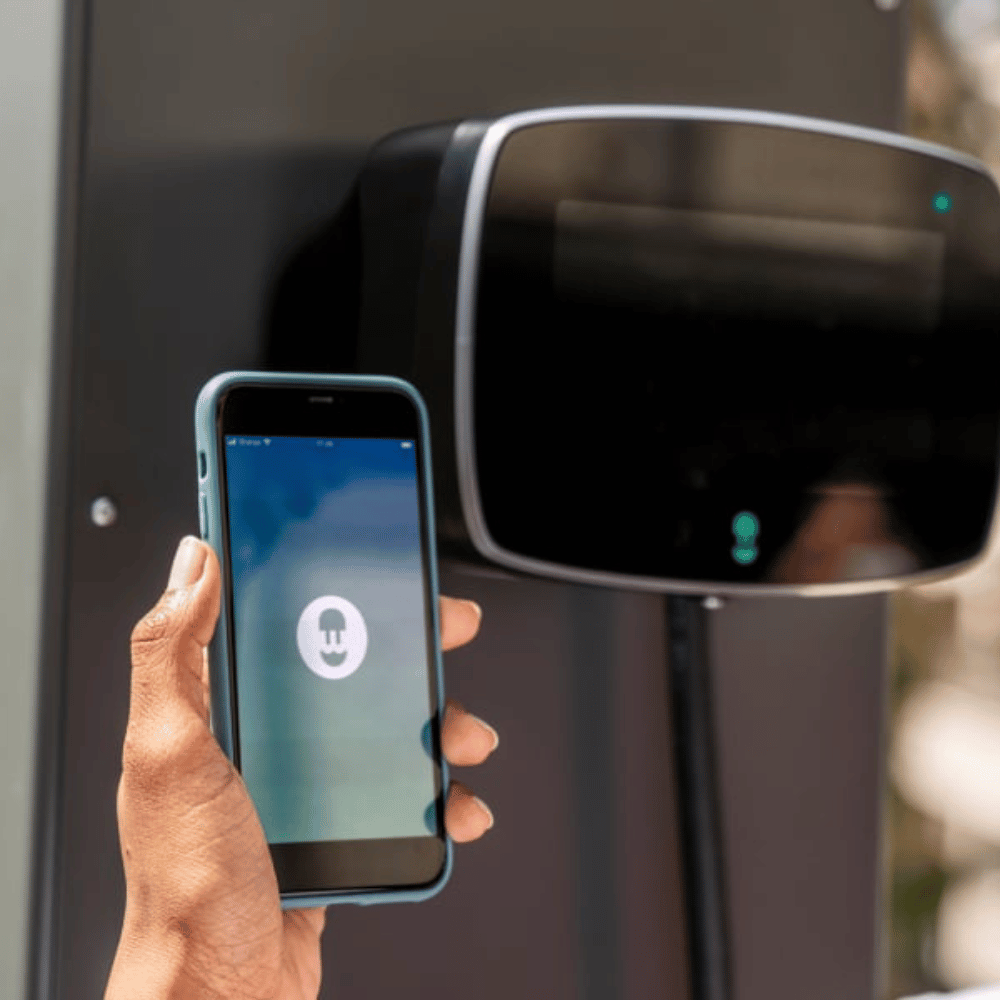 Commander 2 - ณัฐภูมิ อีควิปเม้นท์